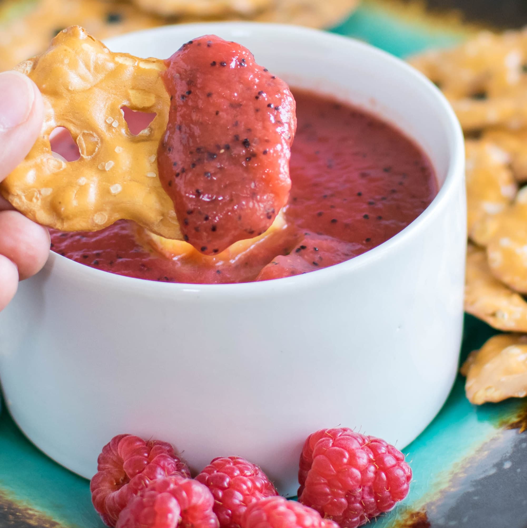 Pineapple Poppy Raspberry Dip | V + GF + Paleo | kiipfit.com
