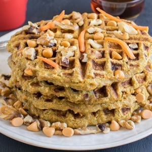 Butterscotch Carrot Millet Waffles | vegan | kiipfit.com