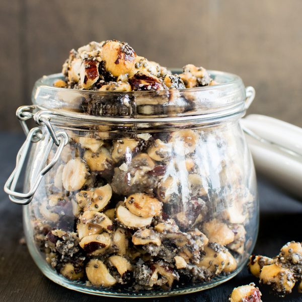 Maple Glazed Hazelnut Chia Snack [ vegan + GF + Paleo ] kiipfit.com
