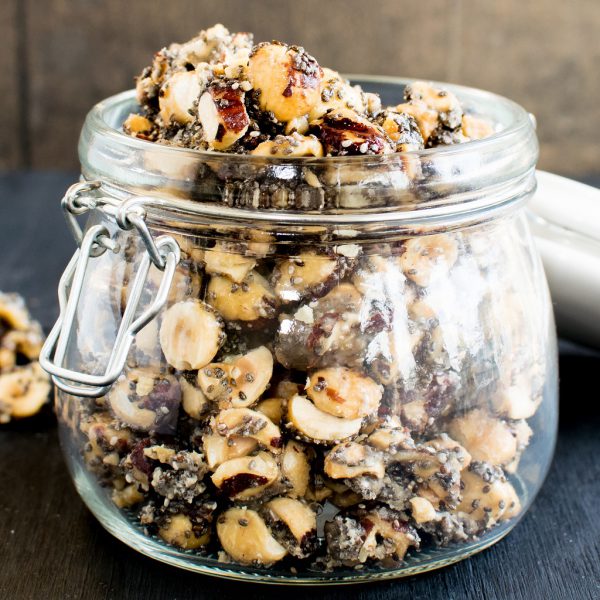 Maple Glazed Hazelnut Chia Snack [ vegan + GF + Paleo ] kiipfit.com