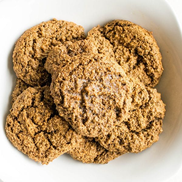 Vegan Ginger Cookies with Almond Flour - kiipfit.com