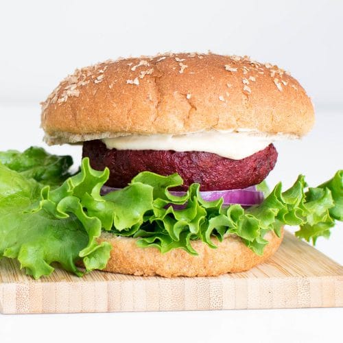 Spicy Beet Burger | vegan + dairy free + oil free | kiipfit.com
